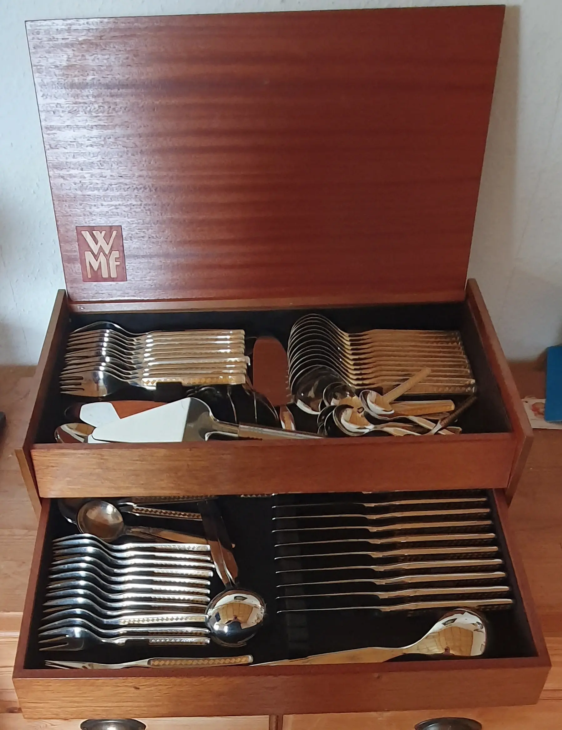 WMF Holzkiste mit Besteck Prägung Prinz Solingen / Neosil - Das ...